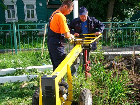 Этапы проведения бурения под столбы для забора. | Недвижимость ...