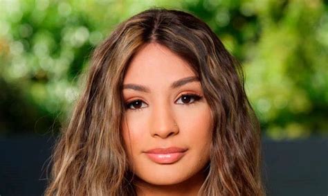 Nina Nieves Biographywiki Age Height Career Photos And More Hair