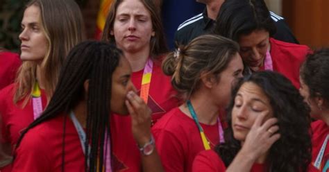 La Protesta Delle Calciatrici Spagnole Dopo 7 Ore Di Vertice Ottengono