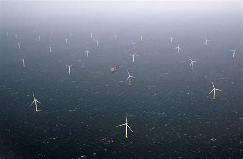 Dudgeon Offshore Wind Farm Powers Up In The Uk Maritime And Salvage