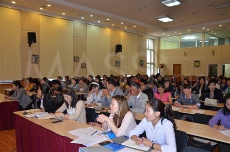 Эмийн зохистой хэрэглээний талаар сургалт хийлээ