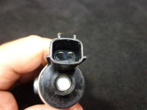 Buy Oil Control Valve 18137 77e00 ~suzuki 2001 2010 90100115140 Hp