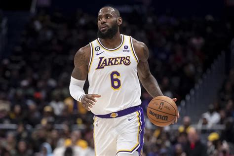 Lebron James Segundo Jugador En La Historia De La Nba Que Suma 38 Mil
