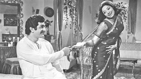 Ntr కొడుకు కలెక్టరు తండ్రి బంట్రోతు Ntr Gummadi Venkateswara Rao