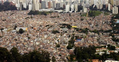 Não Existe Distanciamento Social Nas Favelas E Agora — Conversa Afiada