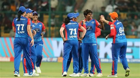 Wpl 2024 Rcbw Vs Dcw बेकार गई स्मृति मंधाना की तूफानी पारी दिल्ली