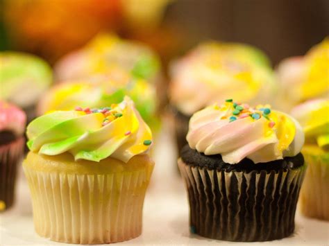 Rainbow Cupcakes Wallpapers Wallpaper Cave