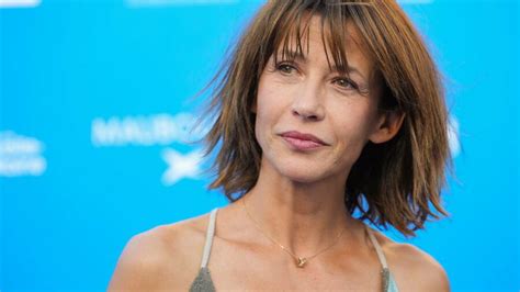 Je Méchappe Je Vais Vieillir Sophie Marceau évoque Son Rapport Au