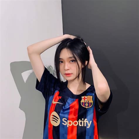 Biodata Dan Profil Moudy Wilhelmina Lengkap Wikipedia Umur Agama