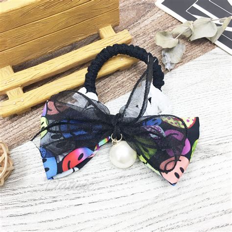 韓國 珍珠 蝴蝶結 紗 微笑 笑臉 英文 三色 髮束 髮圈 產品介紹 黛德美飾品百貨 批發零售 萬種日韓商品天天有新貨30年