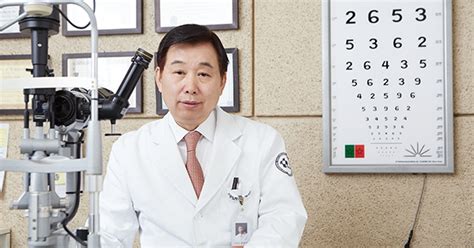 안구건조증 원인 노화는 옛말 눈화장하는 젊은 여성 환자 많아