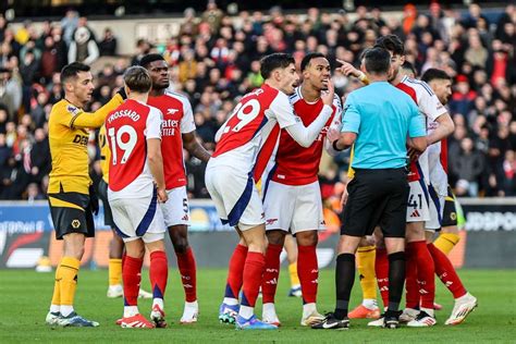 Calafiori Comes Off Bench To See Arsenal Edge Wolves As Both Sides See