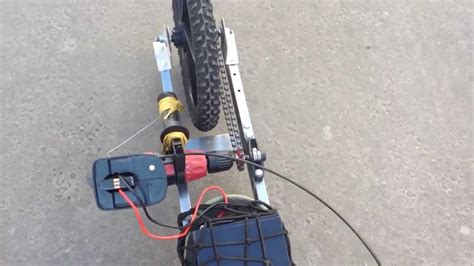 Drill powered 5wheels Skateboard First run - YouTube