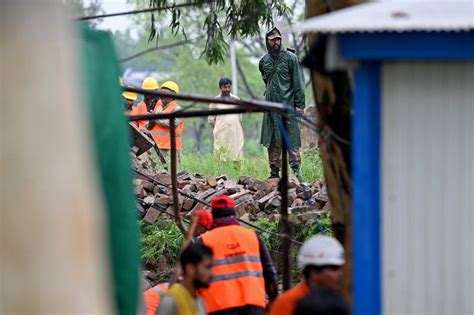 11 Killed By Wall Collapse In Pakistan Monsoon Rains