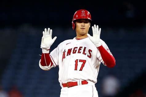 【画像】「あと数フィートで35号だったのに」大谷翔平の鋭い“二塁打”に現地記者らがっかり。自己最長「12試合連続安打」を記録！｜ニフティニュース