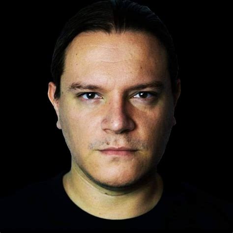 Professor Bruno Sabadão De Sol E A Gente Tá Na Praia ☀️🏖️ Só Que Não 💪🏻 Hoje Estão Rolando