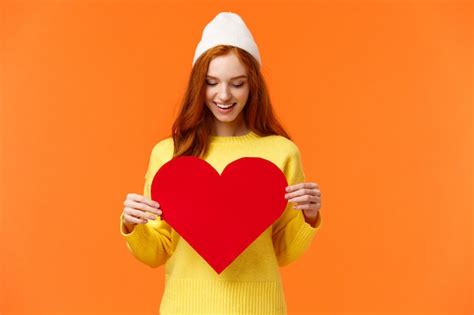 Premium Photo Waist Up Portrait Lovely Romantic Woman Prepare Gift
