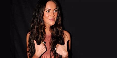 Megan Fox Thumbs 2021