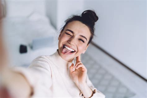 Selfie perfecta Consíguela con estos cinco tips SHINE magazine