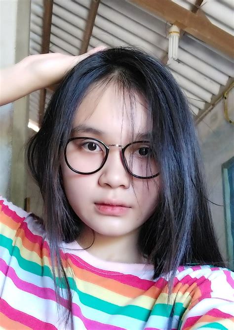 Anh Thu Doan Instagram Bi Van Kieu Nuong Dieu Phung Hoang Lai Nghi