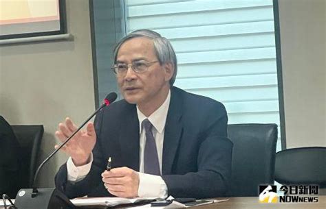 4月出口確定連8黑 財部次長阮清華：年衰退幅度有縮小 產業動態 財經 Nownews今日新聞