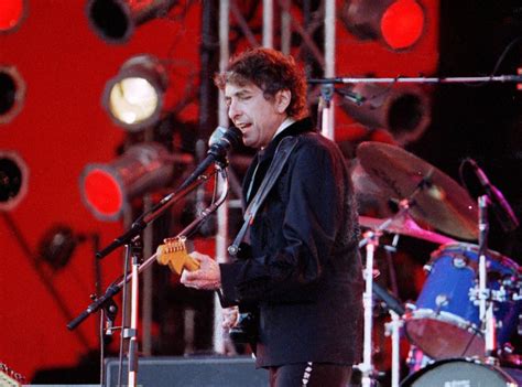 Bob Dylan In Berlin Strenge Regeln Fürs Konzert Fans Müssen Umplanen