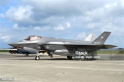일본 공군 자위대 록히드 마틴 F35a 라이트닝 Ii 스텔스 다역할 전투기 0명에 대한 스톡 사진 및 기타 이미지 0명