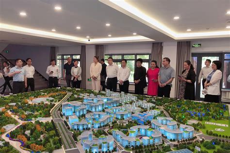 协会组团赴北京丰台区调研考察，与区委书记王少峰等领导深入交流深圳市产业园区协会官网