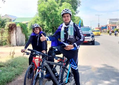 លោក ពេជ្រ ស្រស់«ជិះកង់ពីភ្នំពេញទៅសៀមរាបដើម្បីសុំសំឡេងឆ្នោតពីពលរដ្ឋ សុីសុីថាមស៍