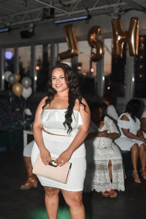 Pin By Biah On Plus Size Looks White Lace Summer Dress Plus Size