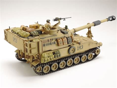 Tamiya Italeri U S Self Propelled Howitzer M109A6 Paladin Iraq War