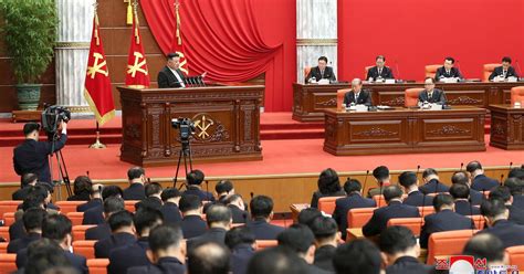 김정은 “농업생산 근본적 변혁 일으킬 것” 北 전원회의 2일차 조선비즈