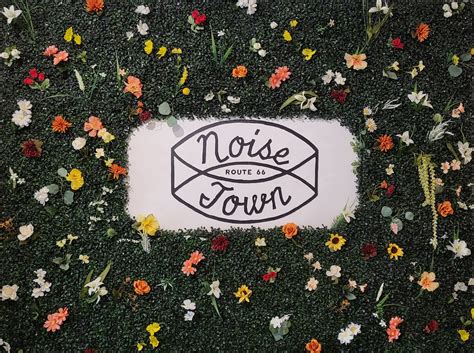Lower Groove Guitars Llc Added Lower Groove Guitars Llc