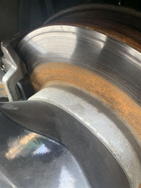 This Rust Ring Does Not Seem To Come Off My Rotor Any Advice As To Why R AskMechanics