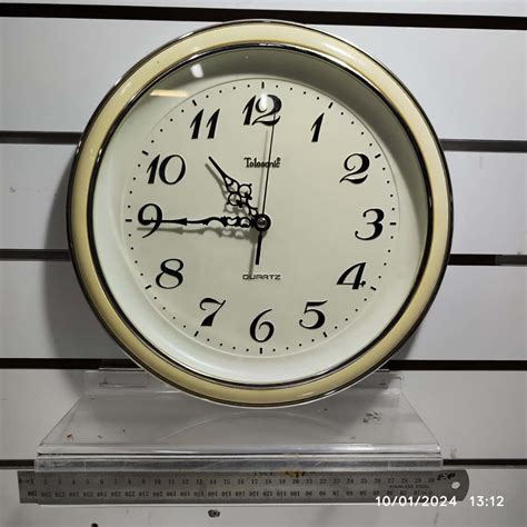Telesonic Quartz Analogue Vintage Wall Clock S