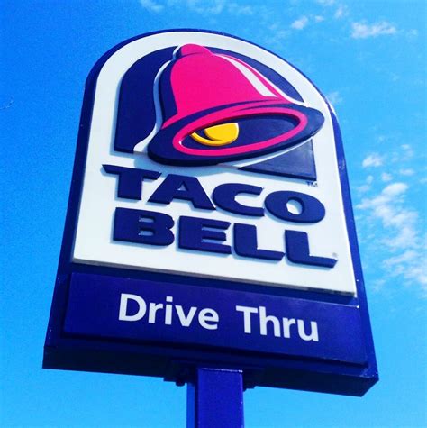 Taco Bell Sign Taco Bell Restaurant Sign Logo Pics By Mike Flickr