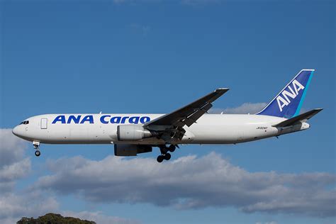 ニュース画像：福岡空港 2024年1月25日撮影 Ja604f ボーイング767 381fer 全日空 Flyteam ニュース