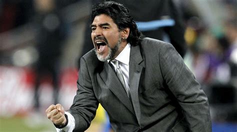 Diego Maradona cumple 58 años revive sus mejores goles y jugadas RPP