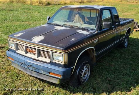 1983 Gmc S15 Pickup Truck In Leeton Mo Item Jg9326 Sold Purple Wave