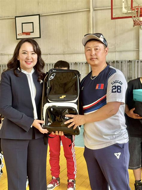 Эрдмийн хөтөч цогцолбор Эрдмийн хөтөч цогцолбор сургууль