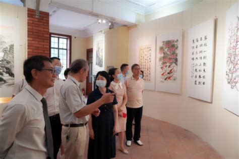 区退役军人事务局：荔湾区举办“翰墨颂八一、丹青谱忠诚”双拥书画展（图） 广州市荔湾区人民政府门户网站