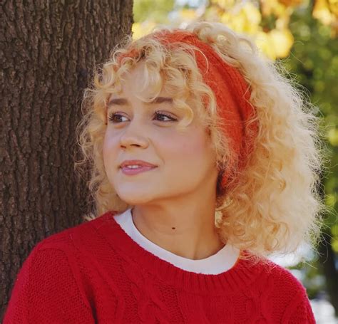 How To Style Curly Hair With Headbands Top 21 Ideas
