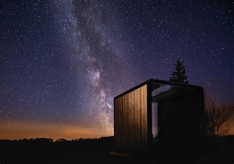 Dormire Sotto Le Stelle In Svizzera Torna Million Stars Hotel Le