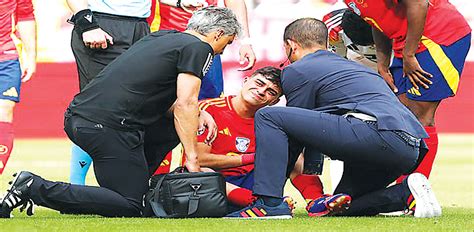 ဂျာမနီအသင်းနှင့်ပွဲစဉ်တွင် ရရှိသည့် ဒူးဒဏ်ရာကြောင့် စပိန်အသင်း ကွင်းလယ်ကစားသမား ပက်ဒရီ ယူရို