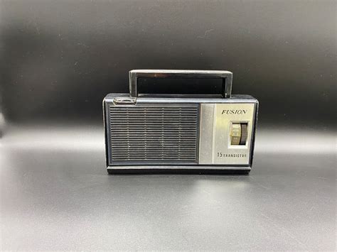 Vintage Fusion 15 Transistor Portable Radio Fusion 15 Etsy