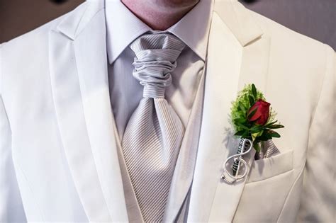 Nudos de corbata tipos y cómo hacerlos paso a paso