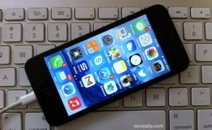 Stop IOS Wallpaper From Resizing Stretching Background Images
