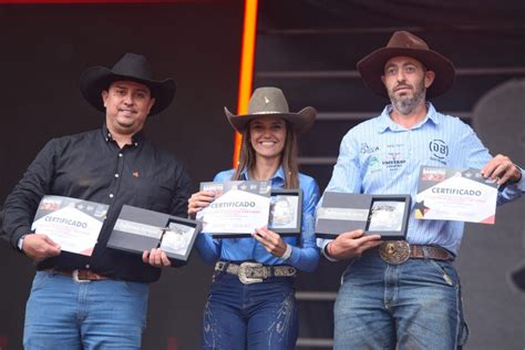 Festa do Peão de Barretos revela campeões empossa embaixadores e