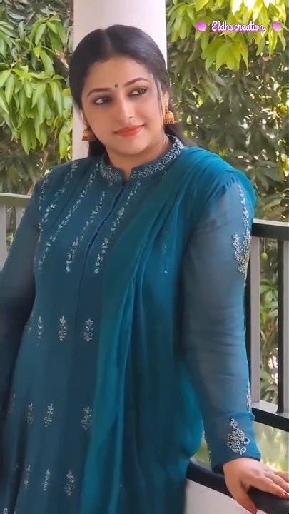 അനു സിത്താരയുടെ ഈ പുഞ്ചിരി വേറെ ഒരു ലെവൽ തന്നെയാണ്🥰 Youtube