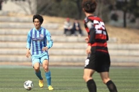 元プロサッカー選手がもてなす究極の骨付きカルビ！ 名古屋市千種駅前で大流行中のお店が、 忘年会シーズンに向けてキャンペーン始動！ グルメプレス